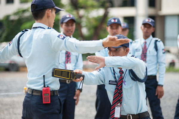 MLT Cabs And Facility Services